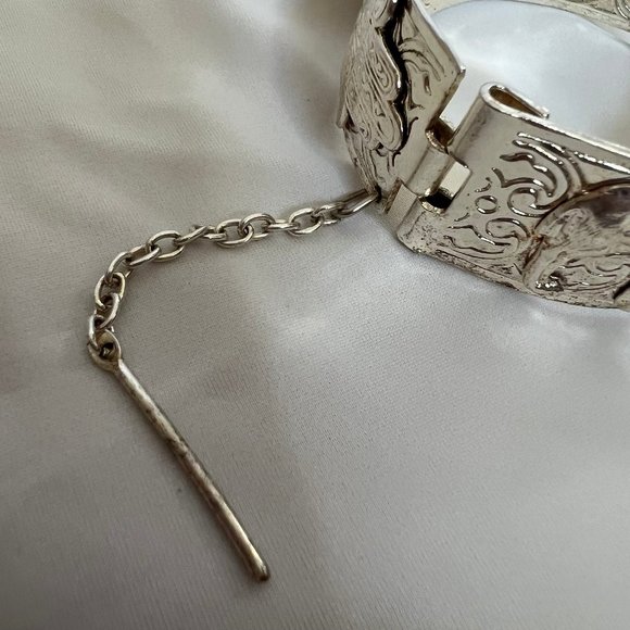 Jewelry | Silver Tone India Camel Animal Hinge Lock Bangle Estate ...